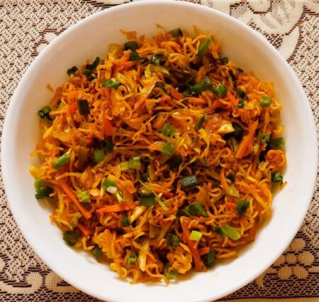 Chinese Bhel Street Food - Crispy Fried Noodles Chaat - Seasonal Flavours