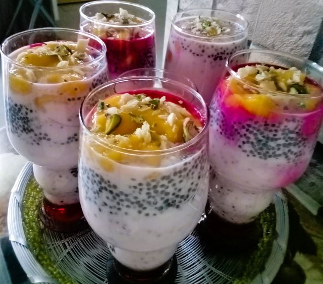 Shahi Mango Rose Falooda | Rooh Afza Falooda Milkshake - Seasonal Flavours