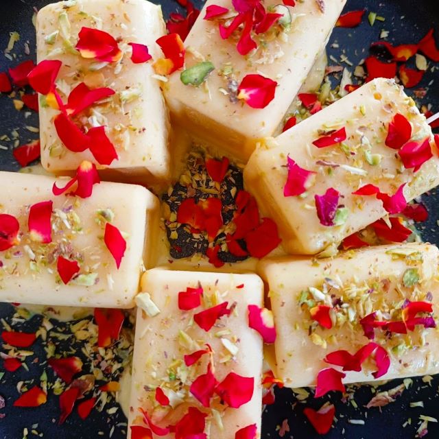 Mango Kulfi Frozen Dessert | No Cook Mango Malai Kulfi - Seasonal Flavours